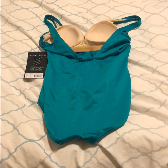 Miraclesuit | Swim | Miracle Suit Swimsuit | Poshmark